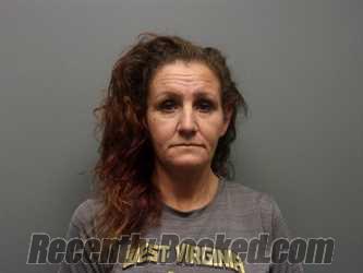 Recent Booking / Mugshot for Tera Lynn Thompson in Russell County, Virginia