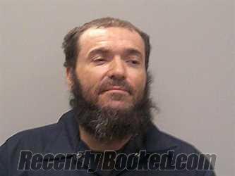 Recent Booking / Mugshot for Brian Gregory Carroll in Scott County ...