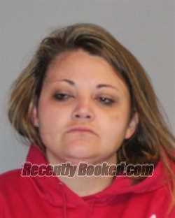 Recent Booking / Mugshot for Crystal Marie O'Quinn in Scott County ...