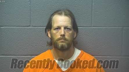 Recent Booking / Mugshot for DONALD THOMAS BENNETT in Shenandoah County ...