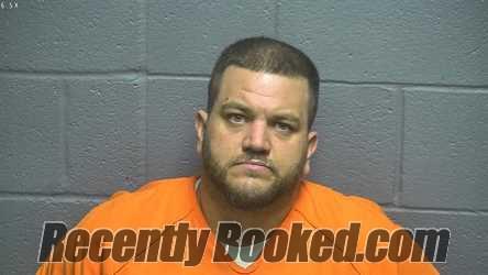 Recent Booking / Mugshot for DALE THOMAS YAKE in Shenandoah County ...