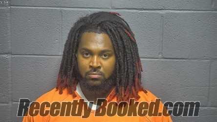 Recent Booking / Mugshot for ERIC TYRONE REYNOLDS in Shenandoah County ...