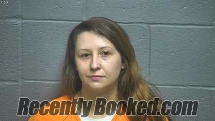 Recent Booking / Mugshot for KATELYNN RENEE ESTES in Shenandoah County ...