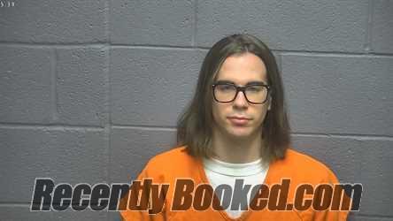 Recent Booking / Mugshot for KENNETH BRYCE MURRAY in Shenandoah County ...