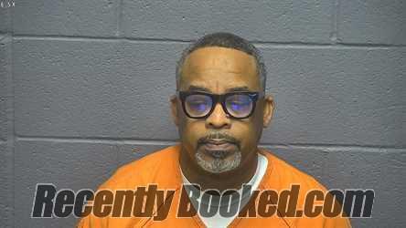 Recent Booking / Mugshot for PENDA CLINTON HOWELL in Shenandoah County ...