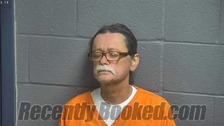 Recent Booking / Mugshot for ROBERT E SMITH in Shenandoah County, Virginia