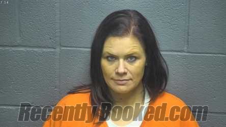 Recent Booking / Mugshot for TIFFANY MARIE GUZMAN in Shenandoah County ...