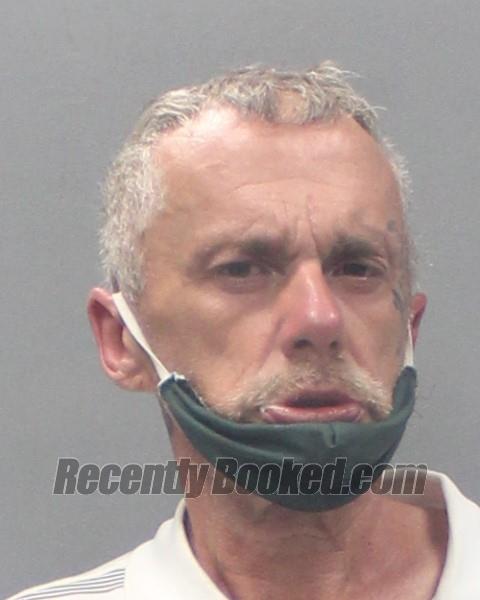 Recent Booking / Mugshot for Robert William Perry in Smyth County, Virginia