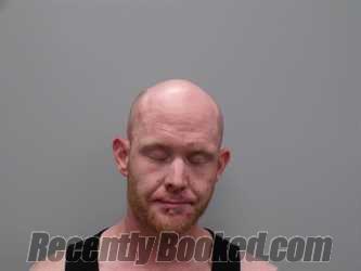 Recent Booking / Mugshot for Brian Douglas Hayes in Tazewell County ...