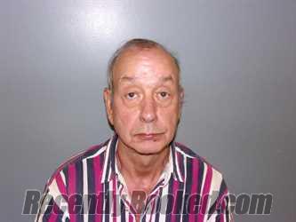 Recent Booking / Mugshot for Donald Ray Stinson in Tazewell County ...