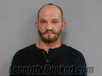 Recent Booking / Mugshot for JOSHUA ADAM WRIGHT in Tazewell County ...