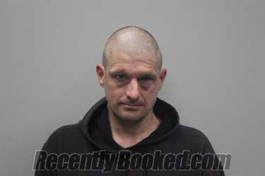 Recent Booking / Mugshot for Patrick Shawn Perdue in Tazewell County ...