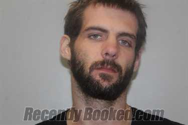 Recent Booking / Mugshot for Travis Colby Belcher in Tazewell County ...