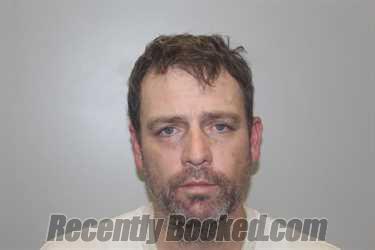 Recent Booking / Mugshot for Timothy David Hayes in Tazewell County ...