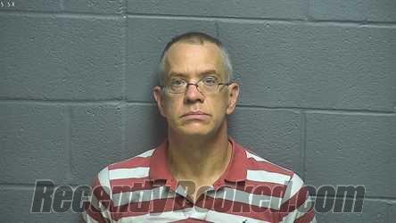 Recent Booking / Mugshot for CHRISTOPHER SCOTT BUCKNER in Warren County ...