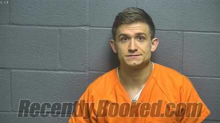 Recent Booking / Mugshot for COREY ALLEN HANNER in Warren County, Virginia