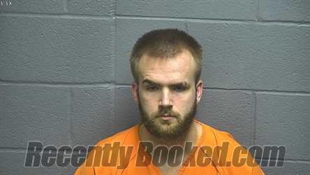 Recent Booking / Mugshot for DYLAN CHRISTIAN PLATT in Warren County ...