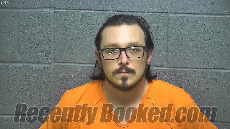 Recent Booking / Mugshot for FORREST HAYNES FISCHER in Warren County ...