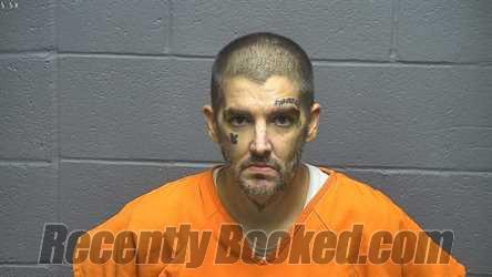 Recent Booking / Mugshot for JOSHUA MICHAEL HARDEE in Warren County ...