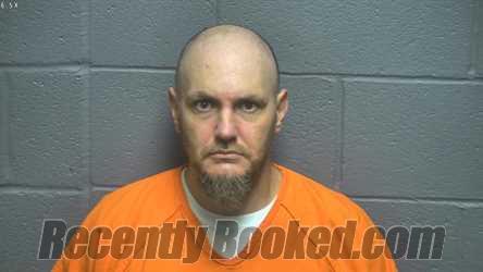 Recent Booking / Mugshot for MICHAEL ARTHUR CAPOZIO in Warren County ...