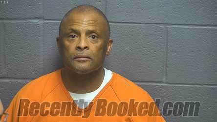 Recent Booking / Mugshot for MICHAEL EDWARD DEARING in Warren County ...