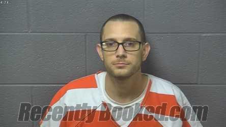 Recent Booking / Mugshot for NATHAN TYLER EACHO in Warren County, Virginia