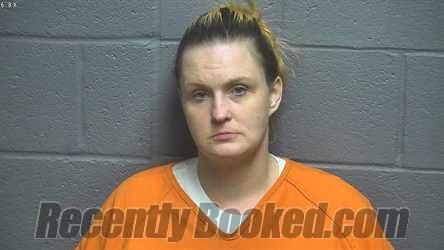 Recent Booking / Mugshot for NINA FRANCES HAYMOND in Warren County, Virginia