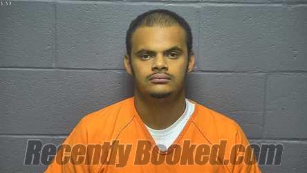 Recent Booking / Mugshot for SHAI JUNIOR HARRIS in Warren County, Virginia