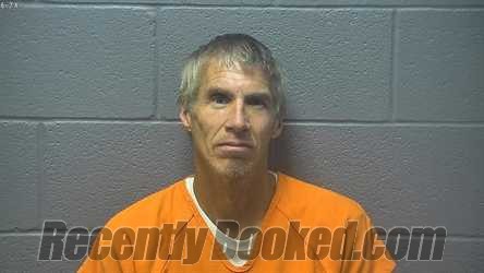 Recent Booking / Mugshot for TROY ALLEN HENRY in Warren County, Virginia