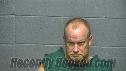 Recent Booking / Mugshot for TIMOTHY CARL LEE in Warren County, Virginia