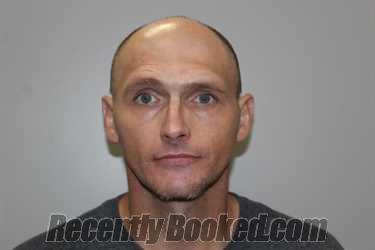 Recent Booking / Mugshot for Travis Ray Holley in Wise County, Virginia