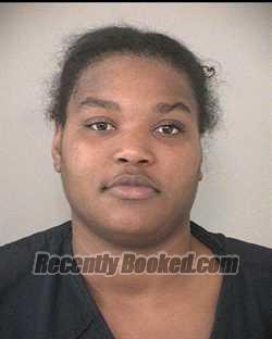 Recent Booking / Mugshot for SHAINA BRESHUN OWENS-ALEXANDER in Fort ...