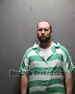 Recent Booking / Mugshot for SHANE DAVIS in Freestone County, Texas