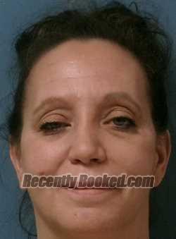 Recent Booking / Mugshot for Angela Brooke Barnhart-Robins in Berkeley ...