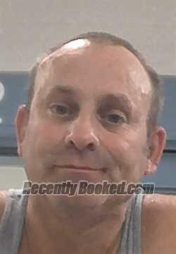 Recent Booking / Mugshot for Benjamin Paul Knotts in Berkeley County ...