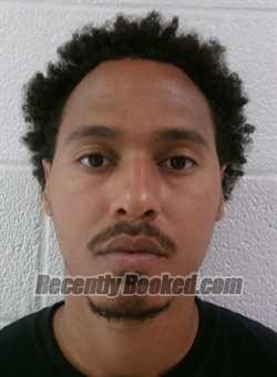 Recent Booking / Mugshot for Darius Nasir Belton in Berkeley County ...