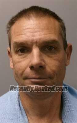 Recent Booking / Mugshot for Daniel Todd Strauss in Berkeley County ...