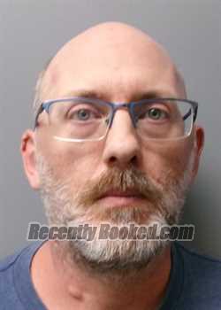 Recent Booking / Mugshot for James Patrick Wade in Berkeley County ...