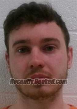 Recent Booking / Mugshot for Kwinten Shane Foster in Berkeley County ...
