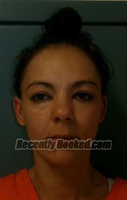Recent Booking / Mugshot for Lottie Geneva Smith in Berkeley County ...