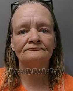 Recent Booking / Mugshot for Lisa Jo Snow in Berkeley County, West Virginia