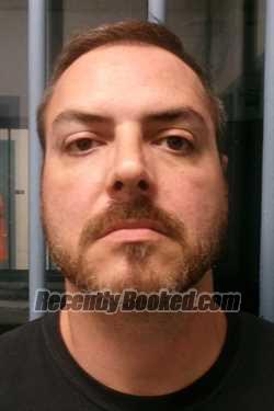 Recent Booking / Mugshot for Maurice Anthony Robertson in Berkeley ...