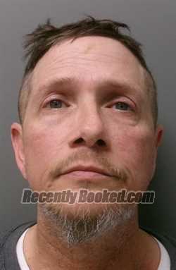 Recent Booking / Mugshot for Michael Shawn Snodderly in Berkeley County ...