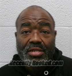 Recent Booking / Mugshot for Stacy Terrell Simmons in Berkeley County ...