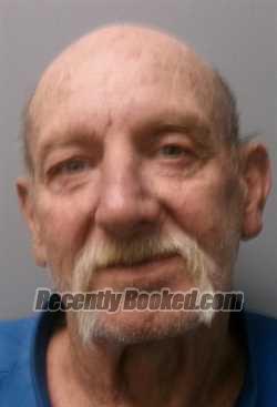 Recent Booking / Mugshot for William Edward Davis in Berkeley County ...