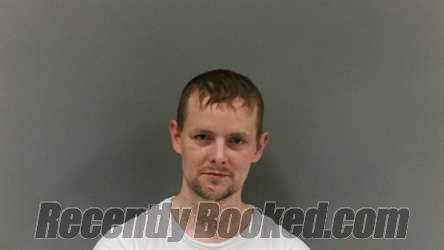 Recent Booking / Mugshot for Christopher Lee Simpson in Boone County ...