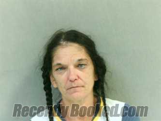 Recent Booking / Mugshot for Sue Ann White in Boone County, West Virginia
