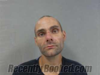 Recent Booking / Mugshot for Christopher Lee Nottingham in Braxton ...