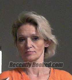 Recent Booking / Mugshot for AMANDA LYNN NIDA in Cabell County, West ...