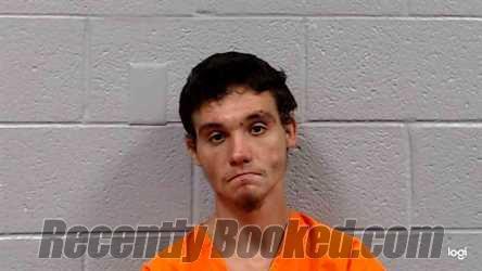 Recent Booking / Mugshot for Dwane Oneal Garrett in Fayette County ...